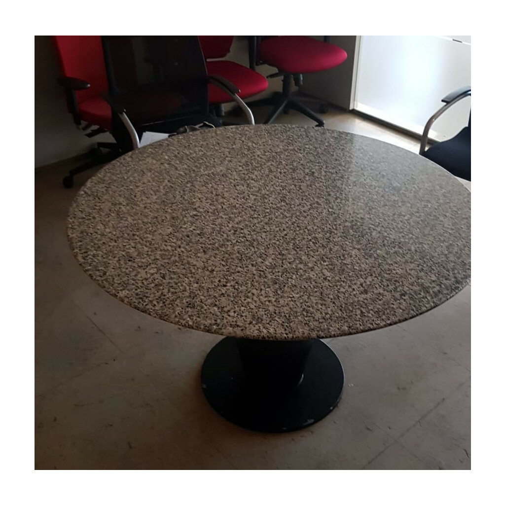 Donación de excedentes de material - MESA REDONDA DE GRANITO